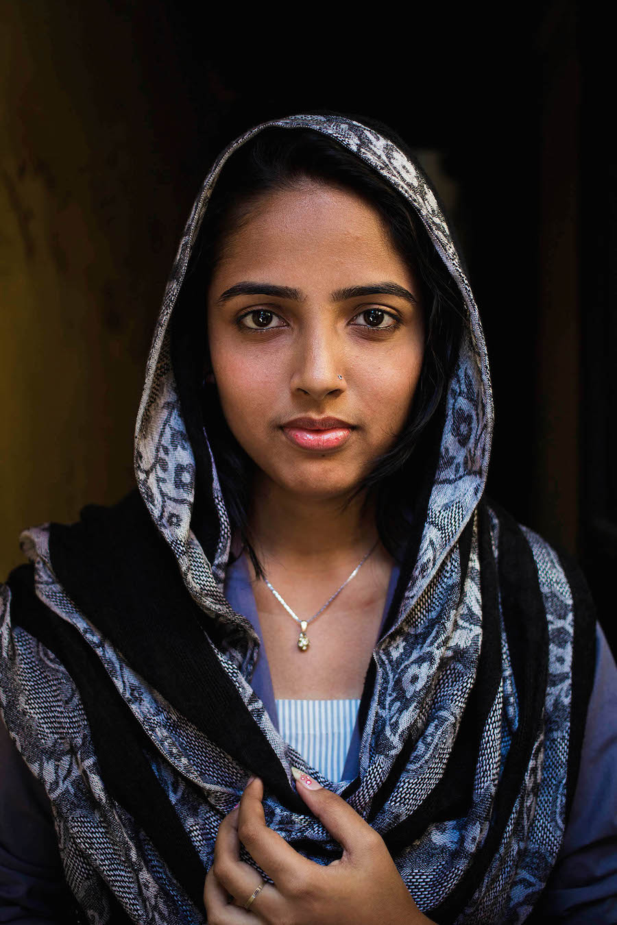 Captivating Portraits Of Indian Women Show Beauty Captivating Portraits Of Indian Women Show Beauty