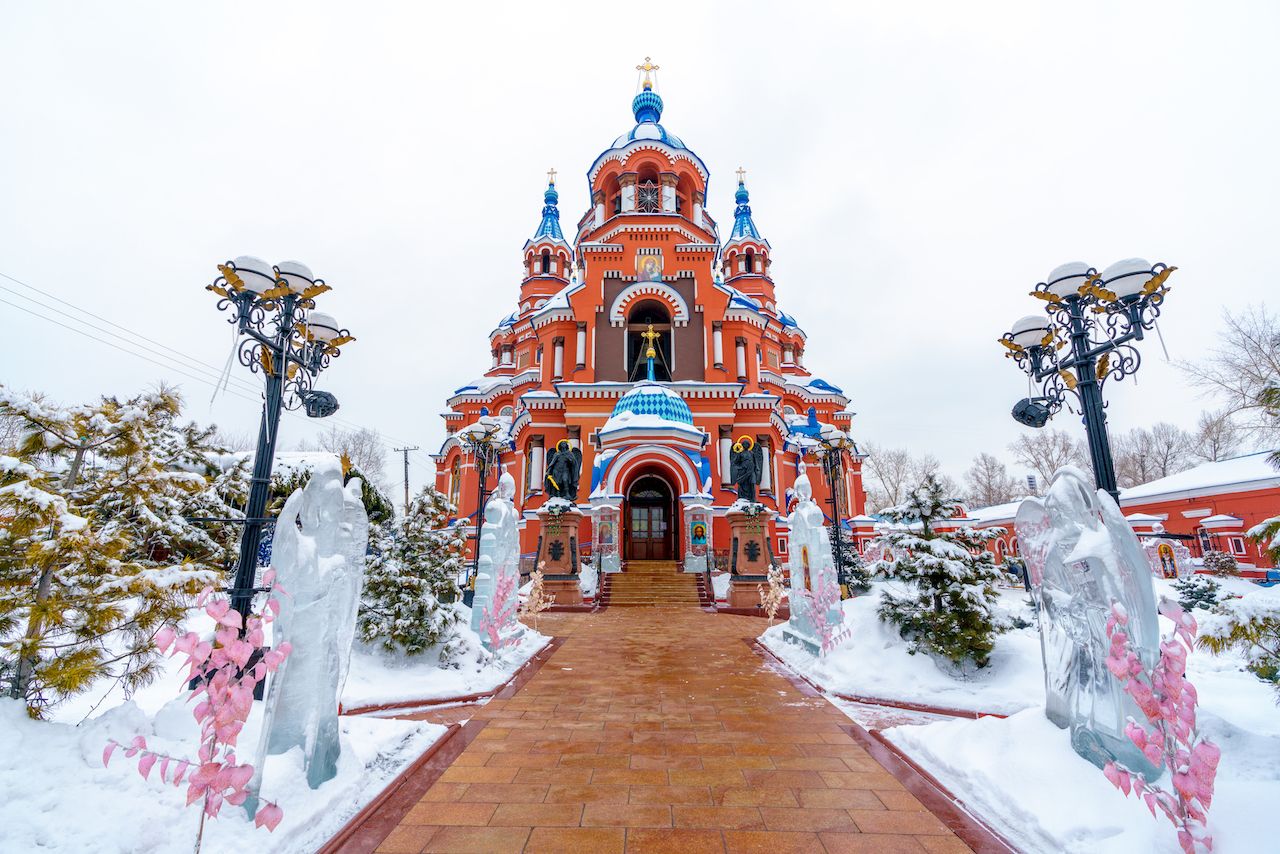 7 amazing Russian churches that seem right out of a fairytale