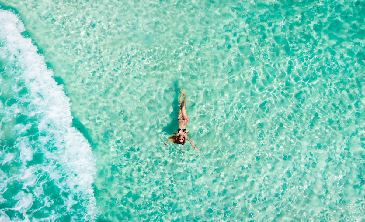 CheapCaribbean.com offering free flights to Mexico for teachers