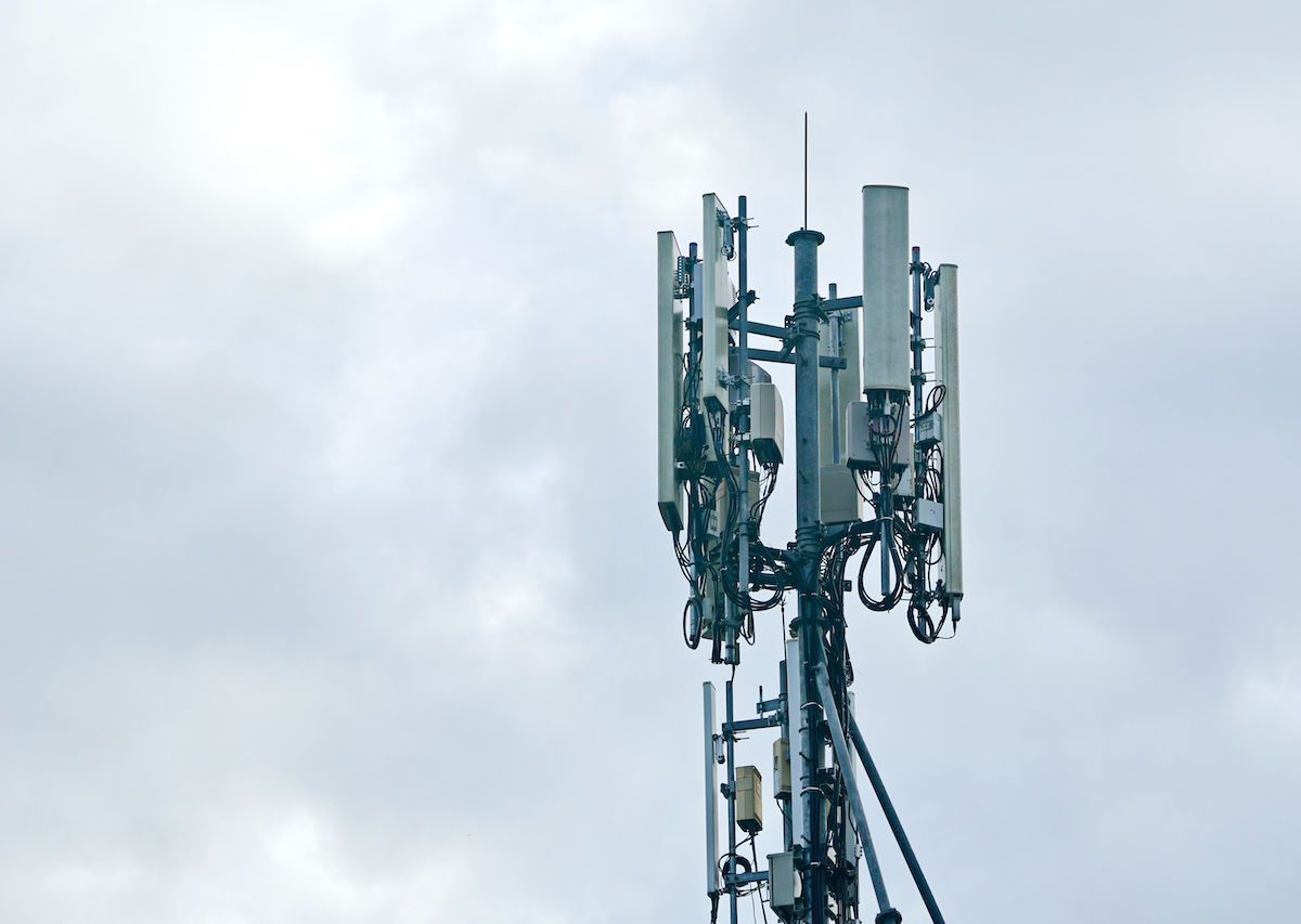 Conspiracy theorists burning down 5G towers