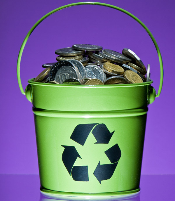 6 tips for saving your money and saving the planet - Matador Network