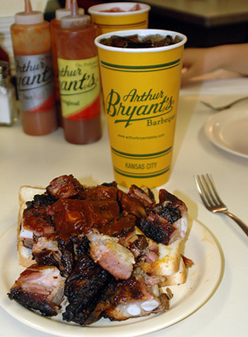 The good, the bad, and the beautiful: Barbecue in Kansas City - Matador ...